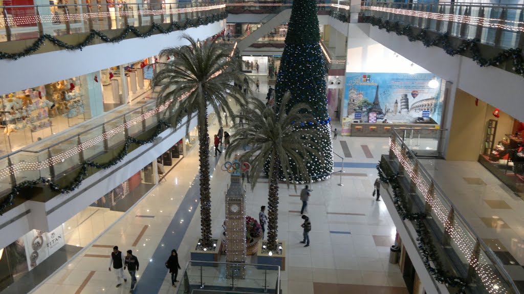 z square inside - RVCJ Media