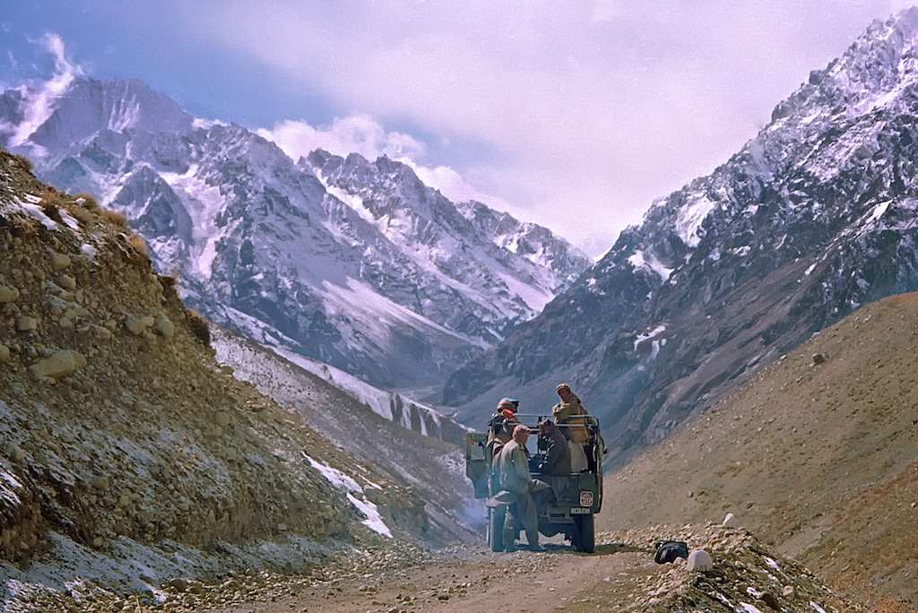 shandur-pass-road - RVCJ Media