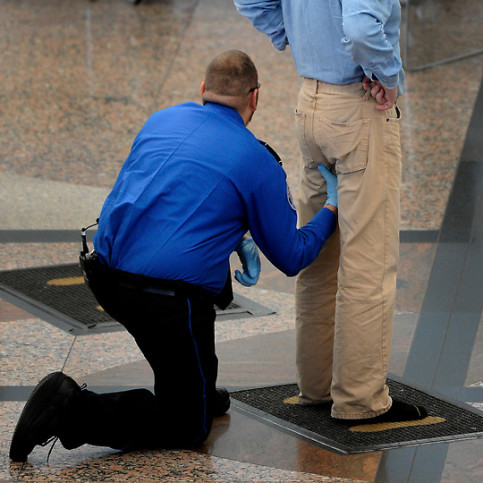 19 Insanely Awkward Airport Security Moments You’ll Never Want To Face ...