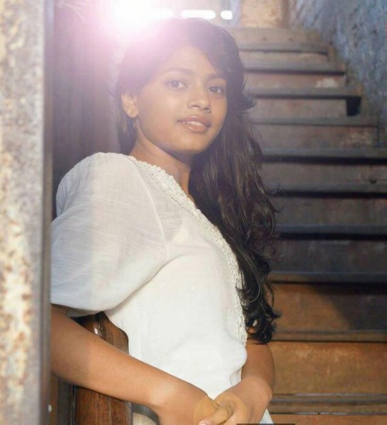 Remember Latika Aka Rubina Ali From Slumdog Millionaire? This Is How ...