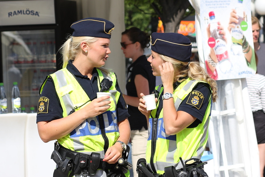 swedish-cops-female-women - RVCJ Media