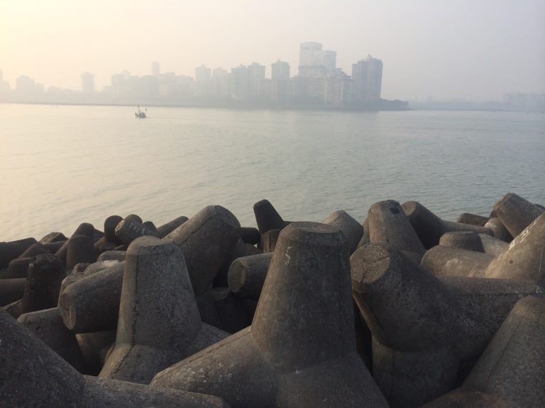 Here's The Reason Why The Rocks Alongside Marine Drive Are Shaped Like ...