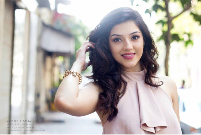 Phillauri Actress Mehreen Looks Completely Different In Real Life. Have ...