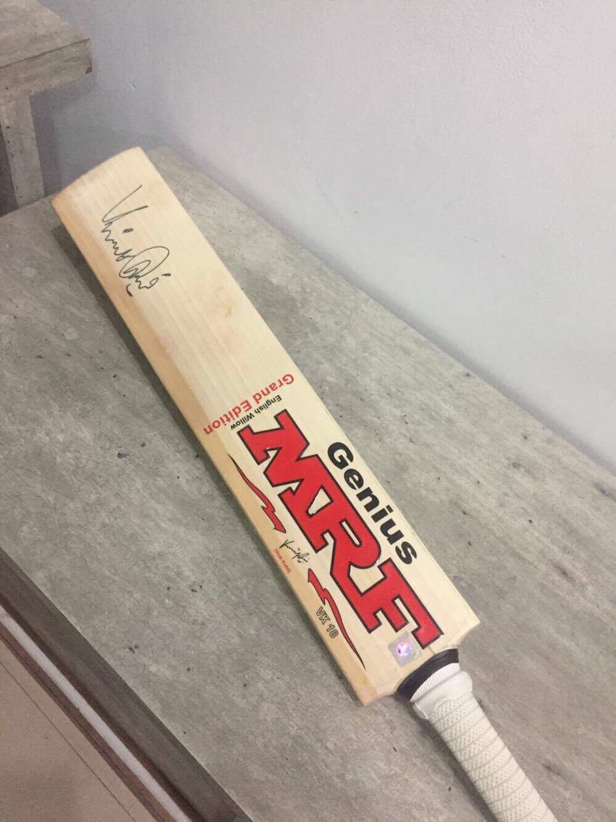 Virat Kohli Gifts A Signed Bat To Shahid Afridi's Foundation, Their ...