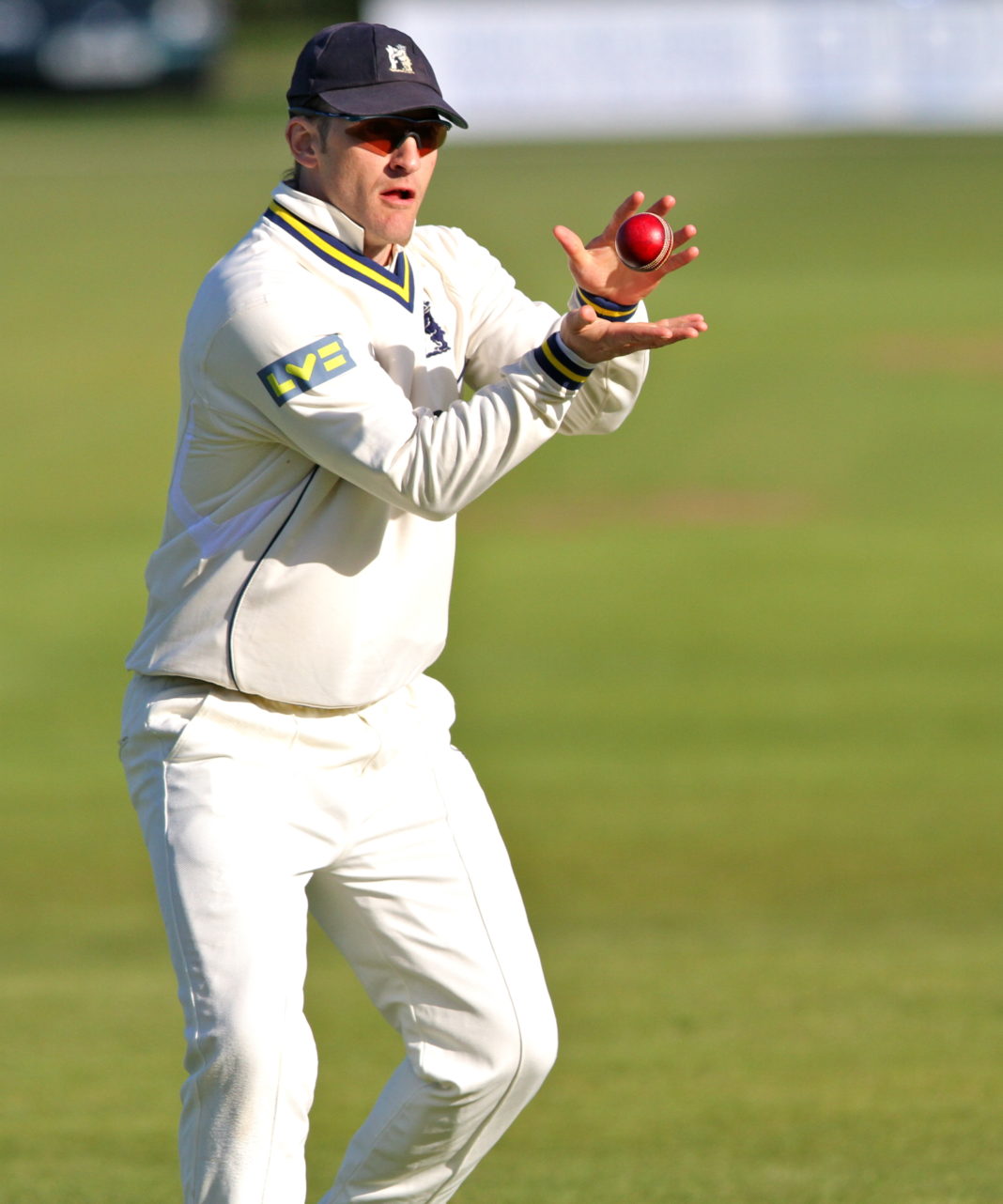 This Is Why A Cricketer Lowers His Hand While Catching A Cricket Ball ...