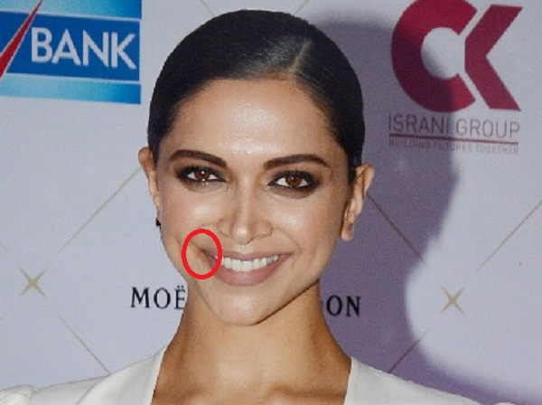 Deepika Padukone Clicked With A Mark On Her Lips At An Award Function ...