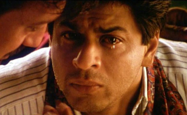 srk crying - RVCJ Media