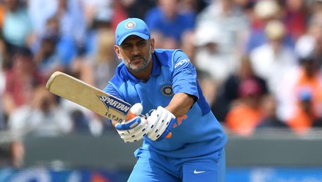 Dhoni's New Retro Hairstyle Is Too Good. His Pic Is Going Viral On ...