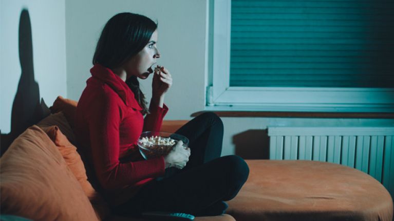 scared-girl-watching-tv-largewide - RVCJ Media