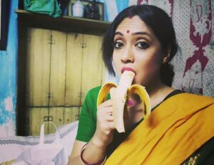 Rii Sen: Facts About The Bold Bong Beauty From Bengal's Alternative ...