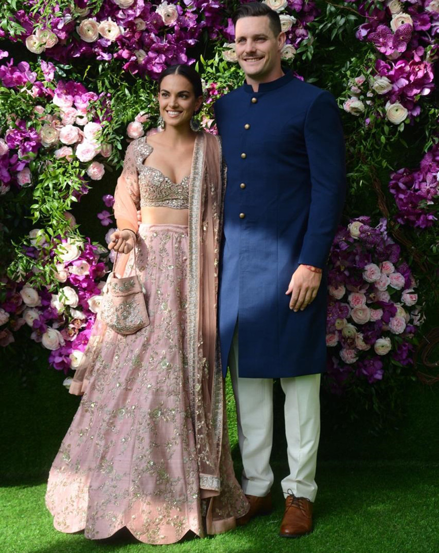 New Zealand Cricketer Mitchell McClenaghan Got Engaged With His ...