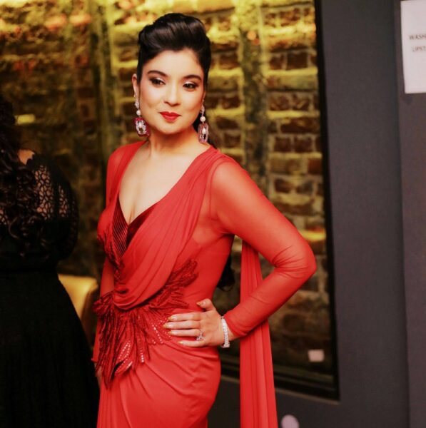 10 Pics Of Santoor Mummy Reena Mittal Who Is Rocking in Dilli Darlings! - RVCJ Media