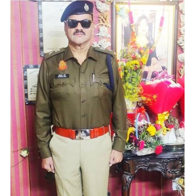 Delhi Cop Shed 46 Kgs & 12 Inches Of Waist In Just 8 Months, Read How ...