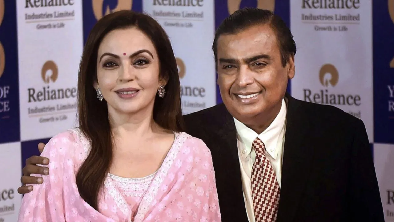 Have You Seen These Rare Pics Of Mukesh Ambani & Nita Ambani’s Wedding ...