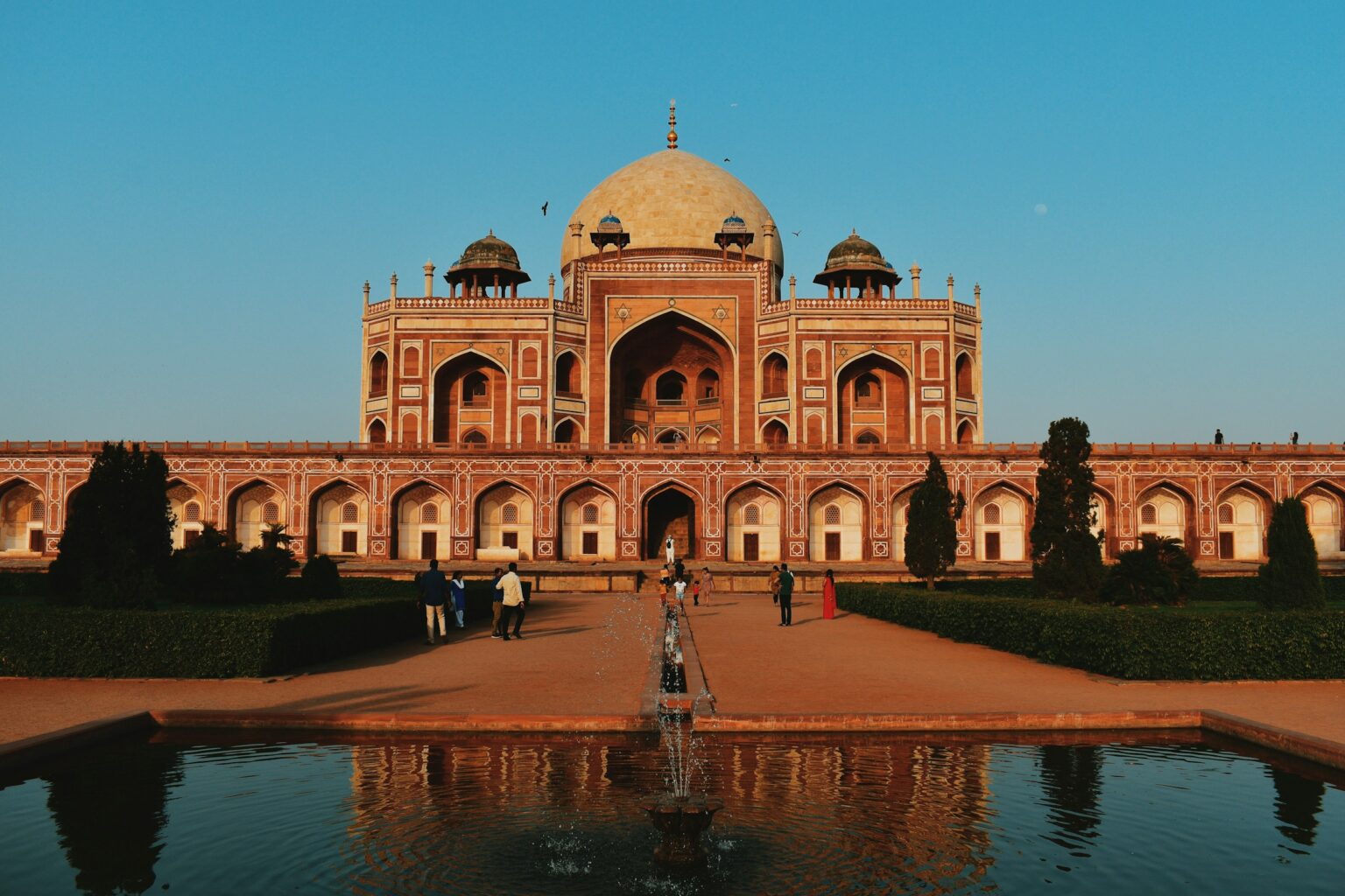 Snap And Go: 6 Amazing Instagrammable Places In Delhi - RVCJ Media