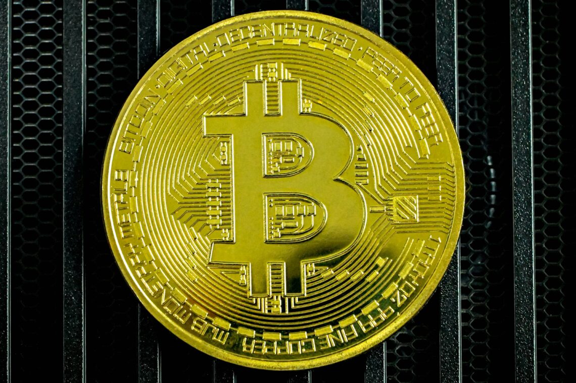 Stay Ahead: Identifying and Managing Bitcoin Investment Risks ...